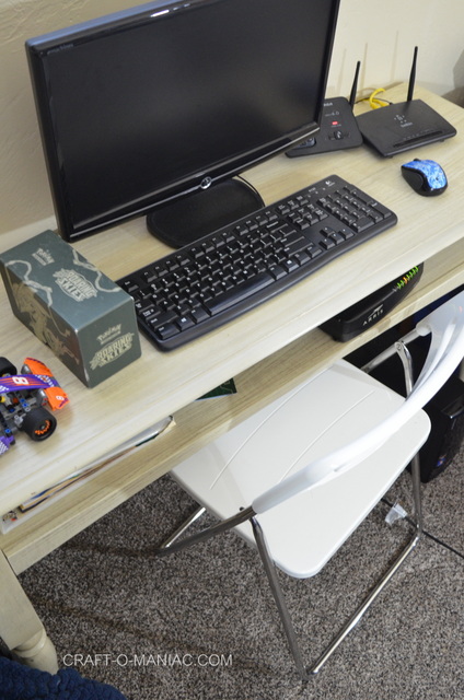 DIY Spray Painted Boys Desk - 700 N COTTAGE